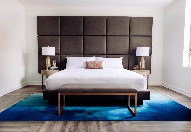 Downtown Omaha, NE Hotel | Hotel Deco Accommodations